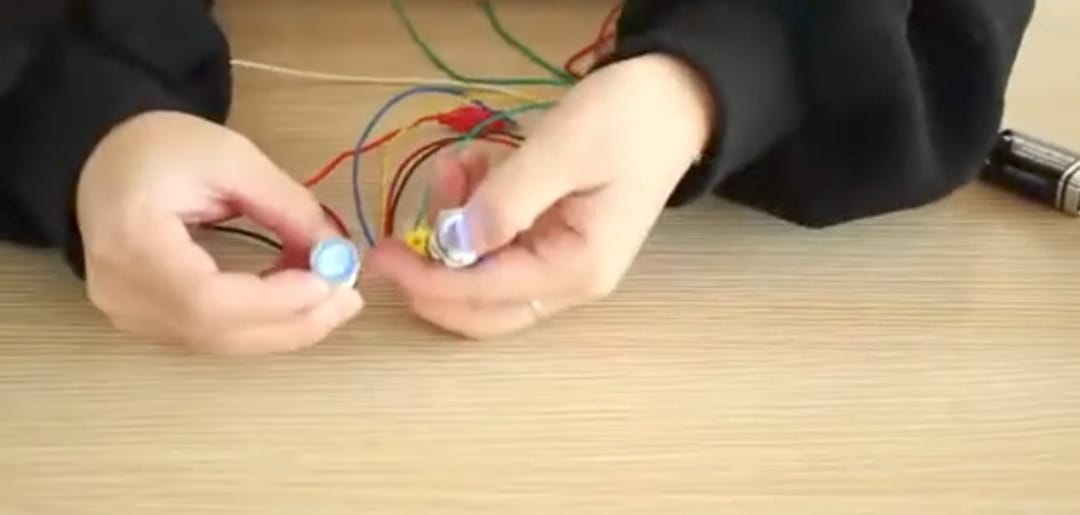 How to Wire a Push Button Switch? - 2, 4, 5 Pins (From Langir)