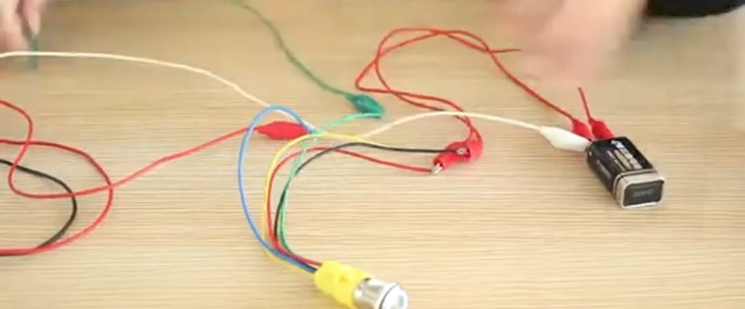 How to Wire a Push Button Switch? - 2, 4, 5 Pins (From Langir)